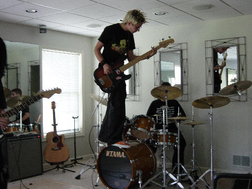 Action Slackers - Band - Bios - Chris Redfield