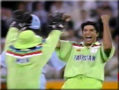 Wasim Akram 1992 World Cup Final