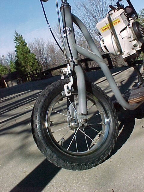 The Story of The Homemade Gas Scooter "GO BIG."