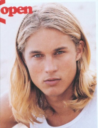 Travis Fimmel FanSite- Cosmo Girl Magazine, Oct. 2002