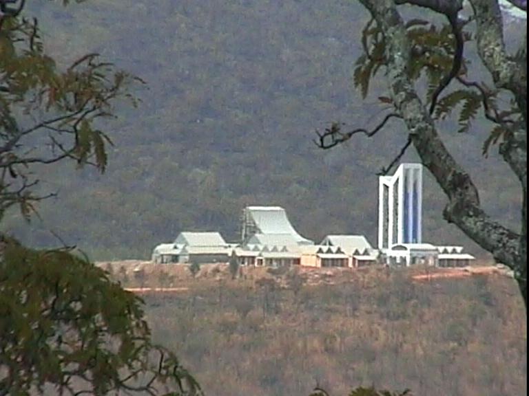 HUMANA PEOPLE TO PEOPLE - HEADQUARTERS