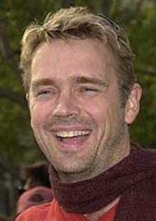 Smallville Crows » Your online source for Smallville images, wallpaper ...