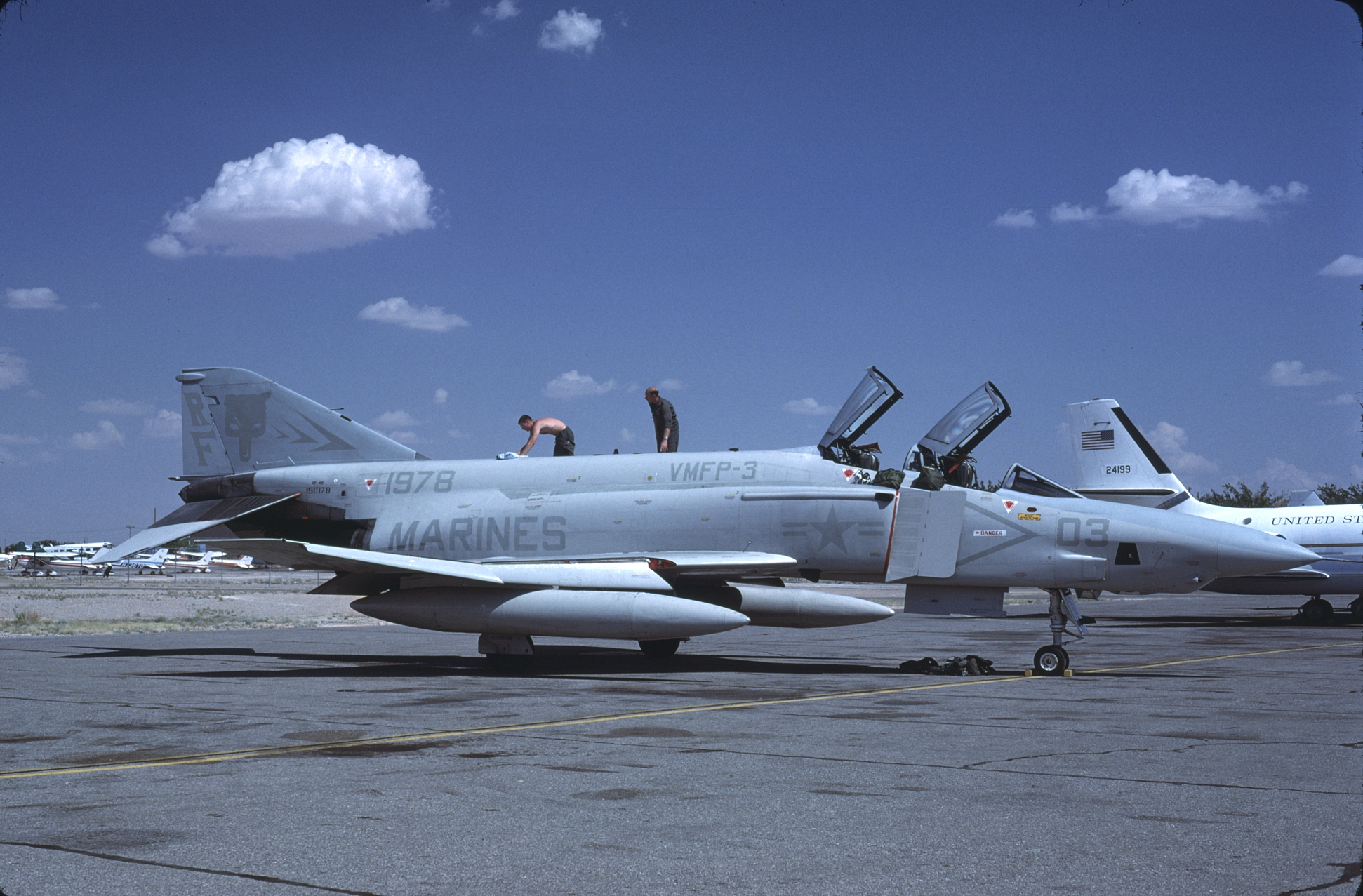 USMC RF-4B PhantomII