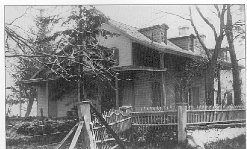 "Claymont Delaware's Most Historical House ... the c. 1723 Robinson House"