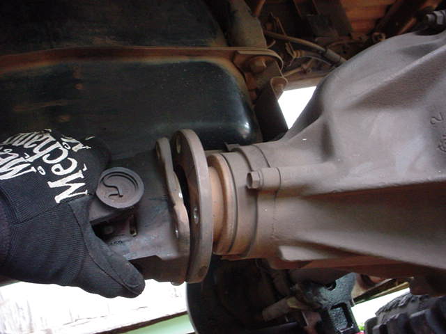 Detroit Locker in the Nissan H233B