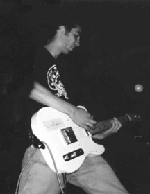 Johnny Kashani - Guitar,vocals / Mike Warm - Drums