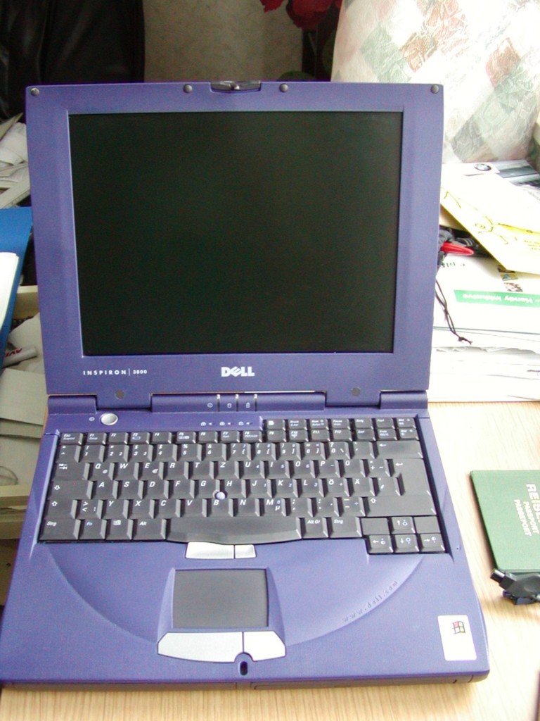dell_01.jpg