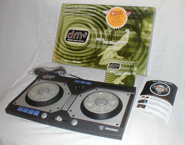 MIXMAN DM2 TURNTABLES digital music mixer W/CD unused in box NR