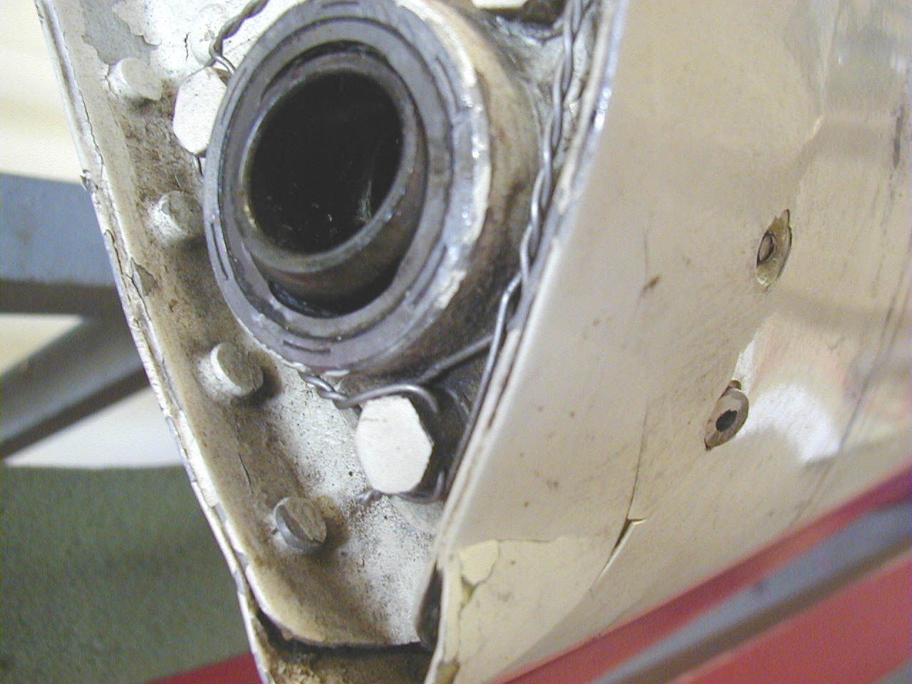 P7300021 Wing Root Rib fwd socket.jpg