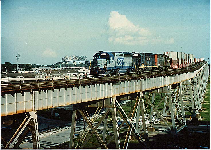 Sires Photography: Trains: Louisiana: New Orleans: Huey P. Long Bridge