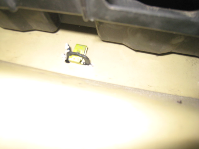 SRT8 Rear Diffuser Clips -what do they look like? | Charger Forums