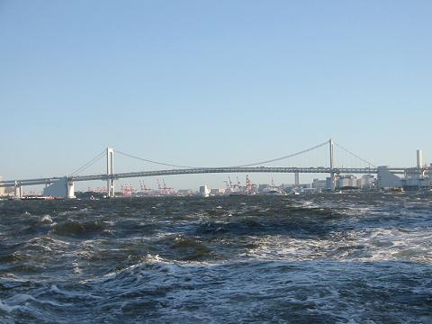 bridge2.jpg (25528 bytes)