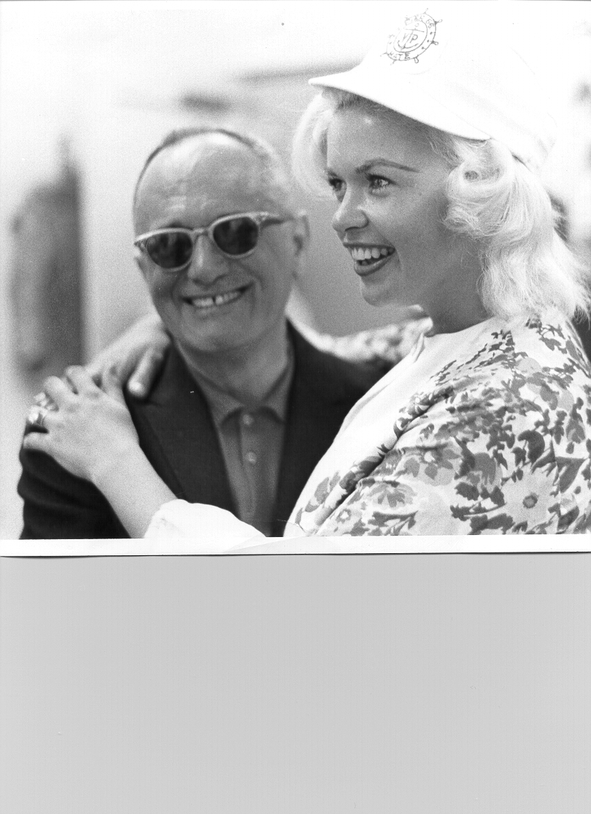 bader_alghareeb@hotmail.com