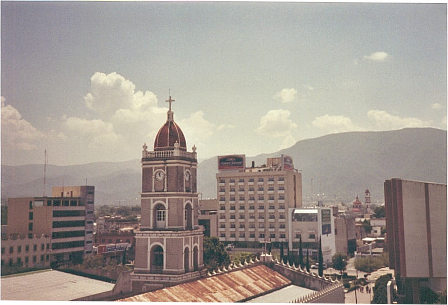 Victoria Downtown.jpg (85833 bytes)