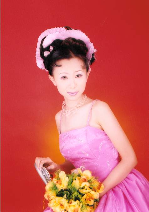 Family Album ©2001 Lin Zhou