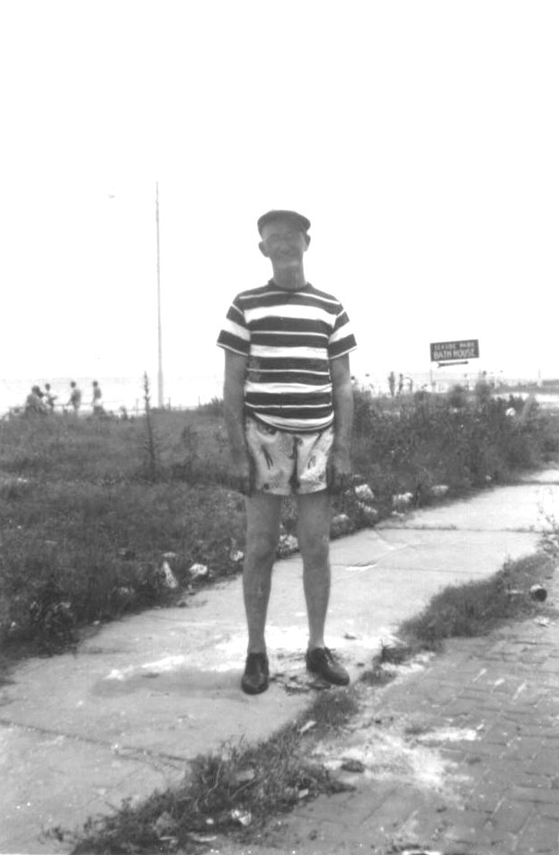 Grover_Davis_at_Va_Beach