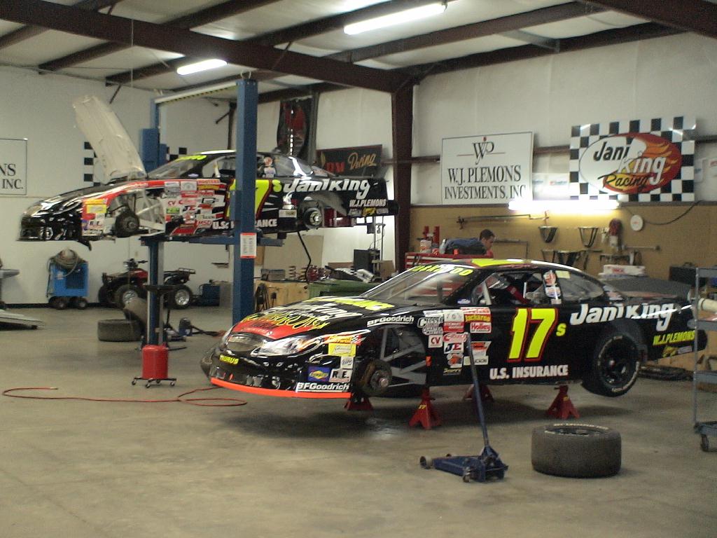 MikeGarveyFans.com :: The Official Website just for Mike Garvey Fans