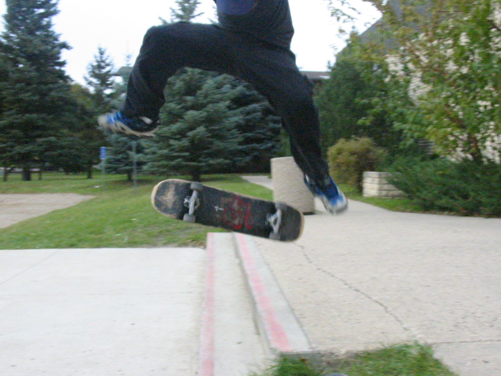 Matthew with another kickflip, is that the only trick he can do?