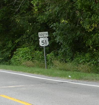 A forgotten U.S. Rt. 51 shield on a old section of U.S. Rt. 51 near Ullin.