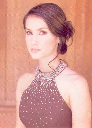 Ann's Graceland - Fan Fiction - "A Warm Heart" - Page 1