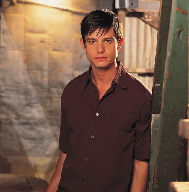 Jason Behr, Max Evans of Roswell