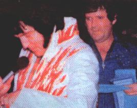 What's Showing's Article on Charlie Hodge